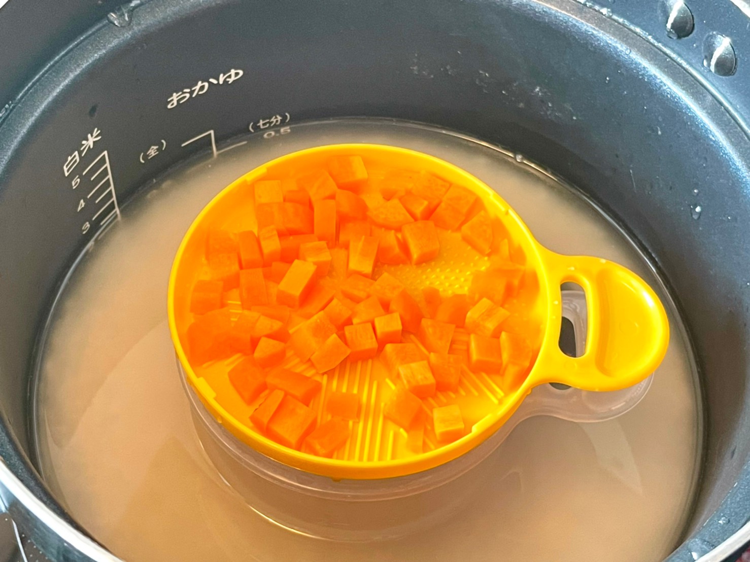 100均で仕切れる離乳食パック発見！そのまま冷凍＆温めですぐ出せる？ | 枚方子育て通信Haru